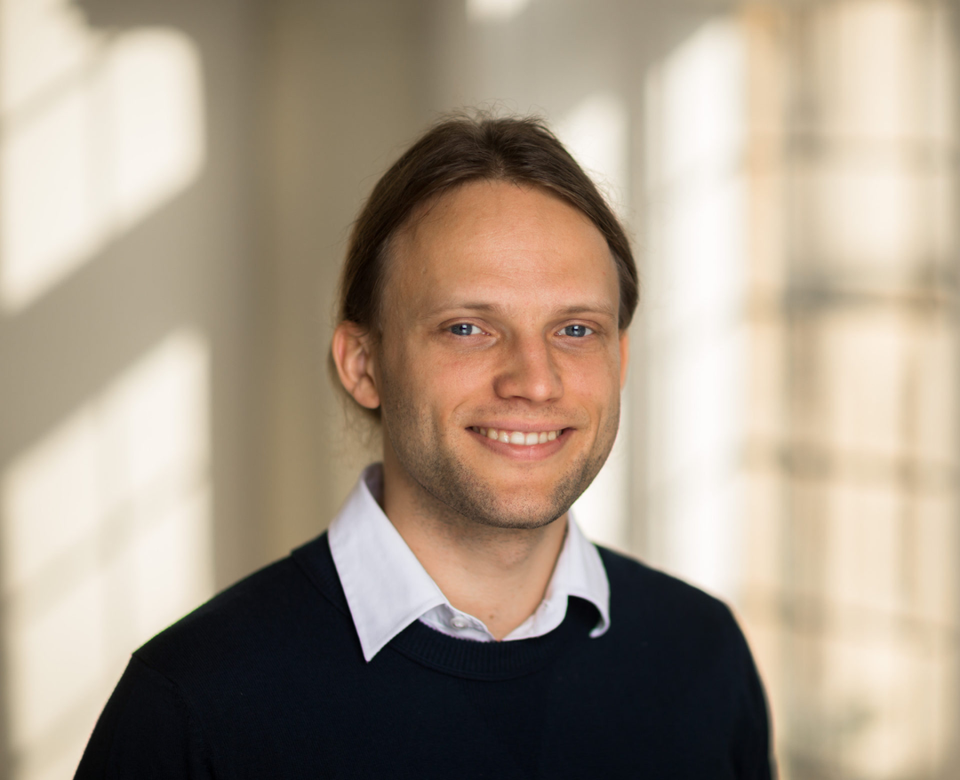 OpenAI超级对齐团队领导人，详解对齐超级智能四年计划 - 智源社区