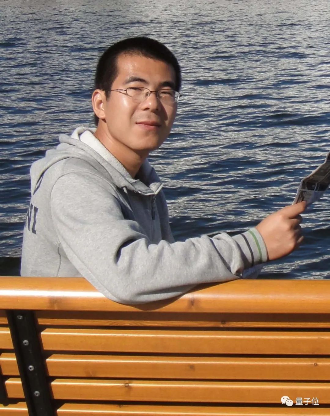 中科院团队用算法追上谷歌“量子霸权”：谷歌量子处理器并没有比E级超算快 - 智源社区